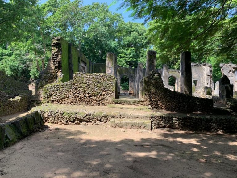 Plans underway to list Gede Ruins as World Heritage Site