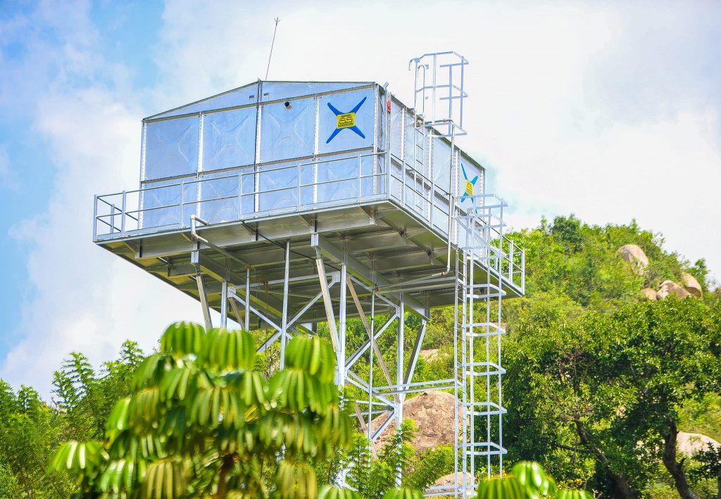 Joy for Seme residents as the Million Water Project is commissioned ...