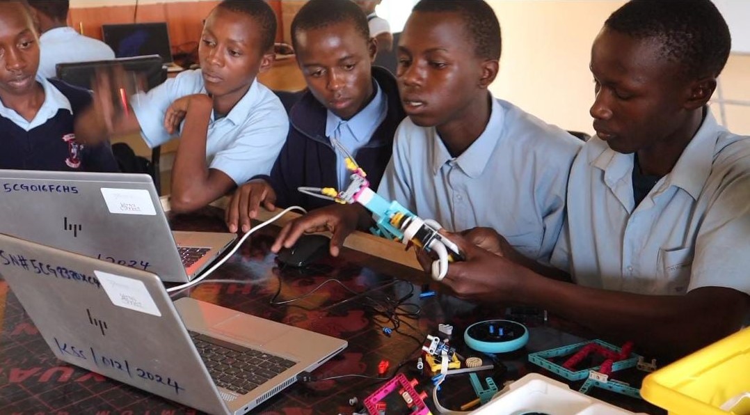 Machakos students to design a robot to pick litter in school – Kenya ...